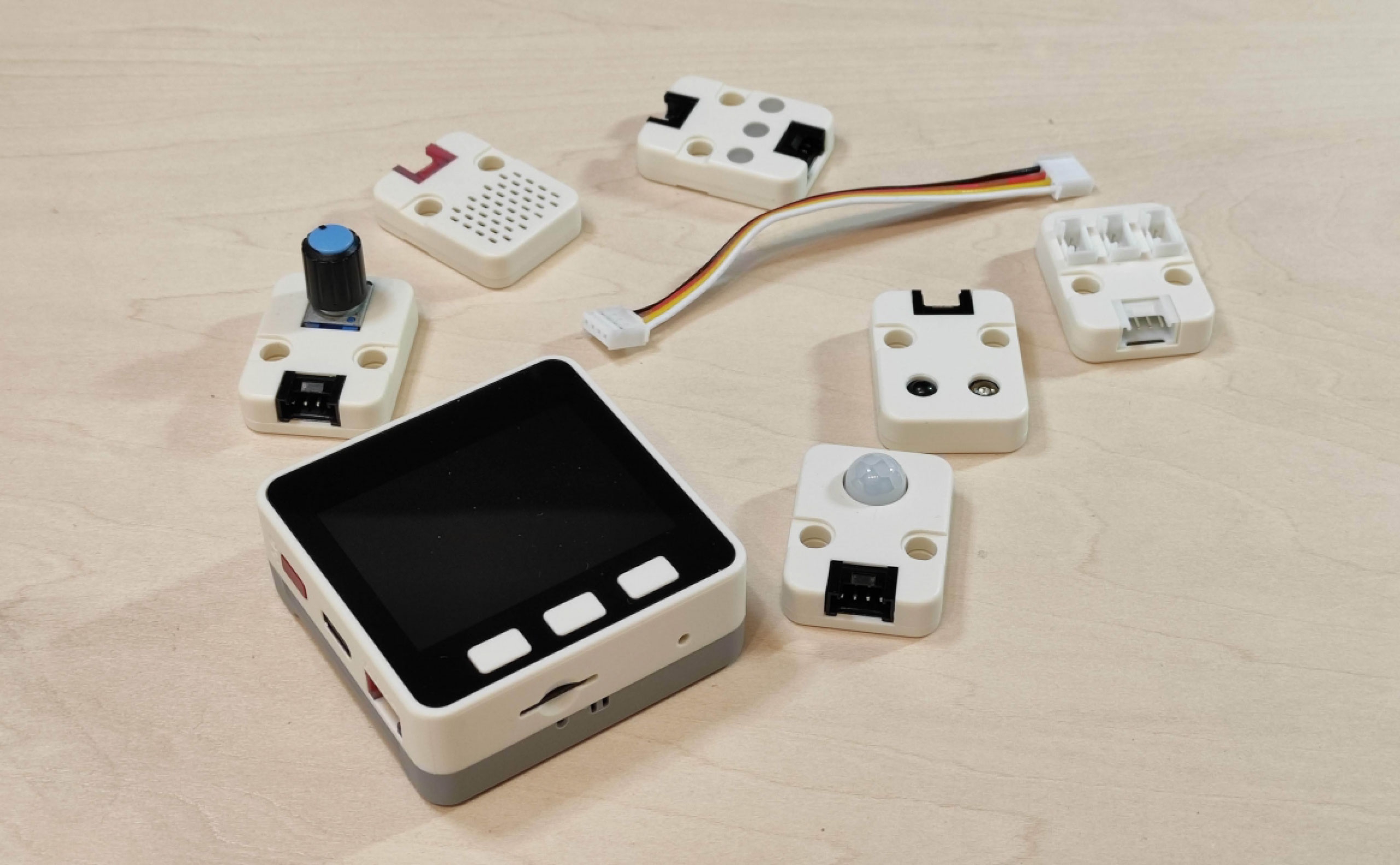 「Device Plus」記事執筆 マイコンモジュール「M5Stack」解説 │ Fabrication │ Works │ Pino